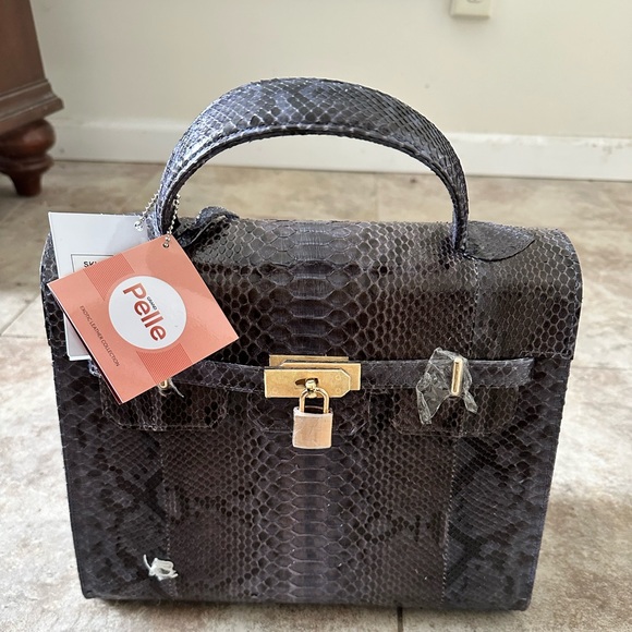 Grand Pelle | Bags | The Grand Pelle Handcrafted Dark Blue Genuine ...